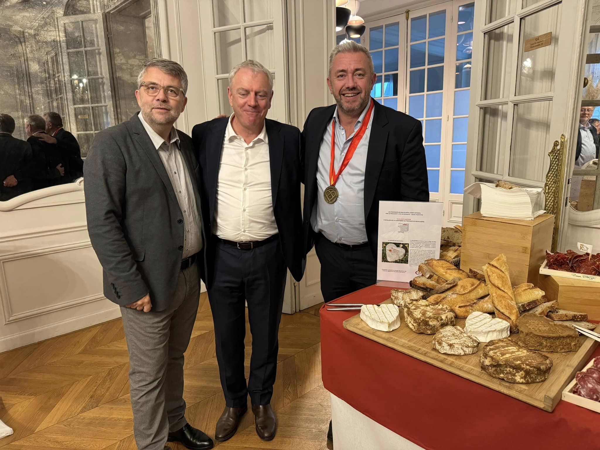 Les produits du terroir normand à l’honneur lors de la visite de Joël ...